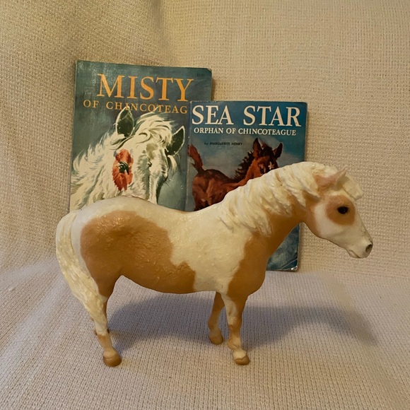 Other | Vintage Misty Of Chincoteague Sea Star Childrens Books Misty ...